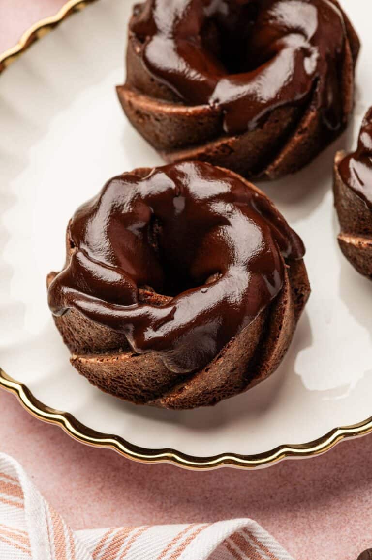 Mini Chocolate Bundt Cakes With Chocolate Ganache - Food Exit Recipes