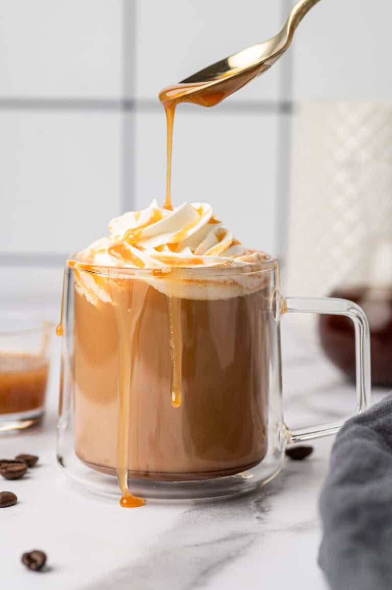 Salted Caramel Latte (Better Than Starbucks, Ready in 5 Min) - Food ...