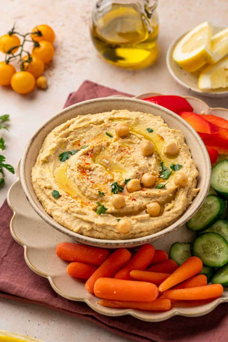 Creamy Hummus Without Garlic (Easy Garlic-Free Recipe) - Food Exit Recipes