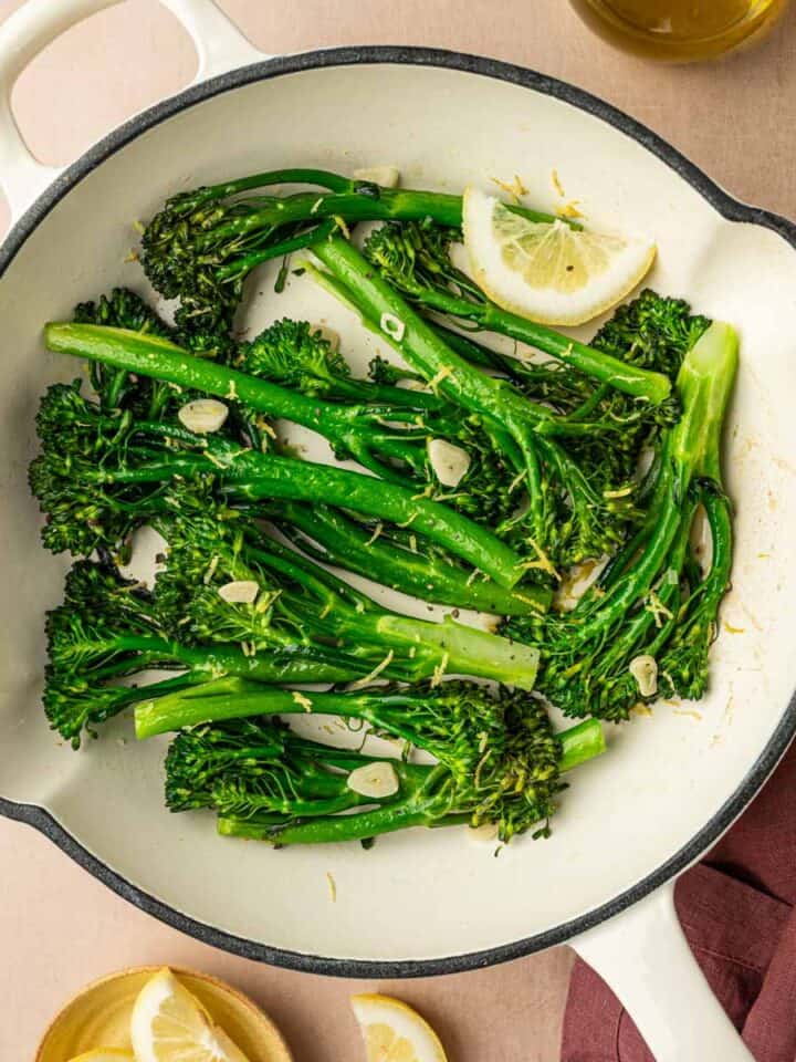 Easy Crispy Chicken Caesar Salad Recipe - Food Exit Recipes