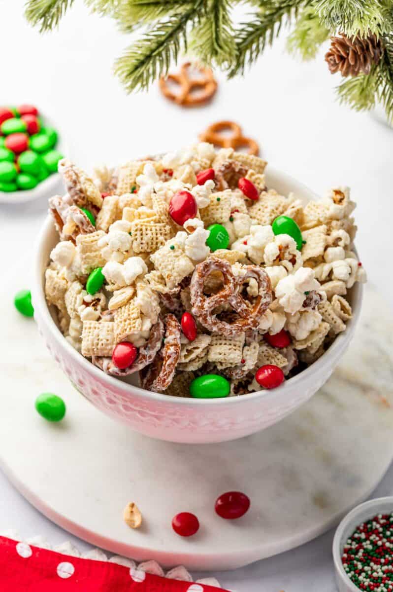 Christmas Crunch Recipe (Easy Holiday Snack Mix) - Food Exit Recipes
