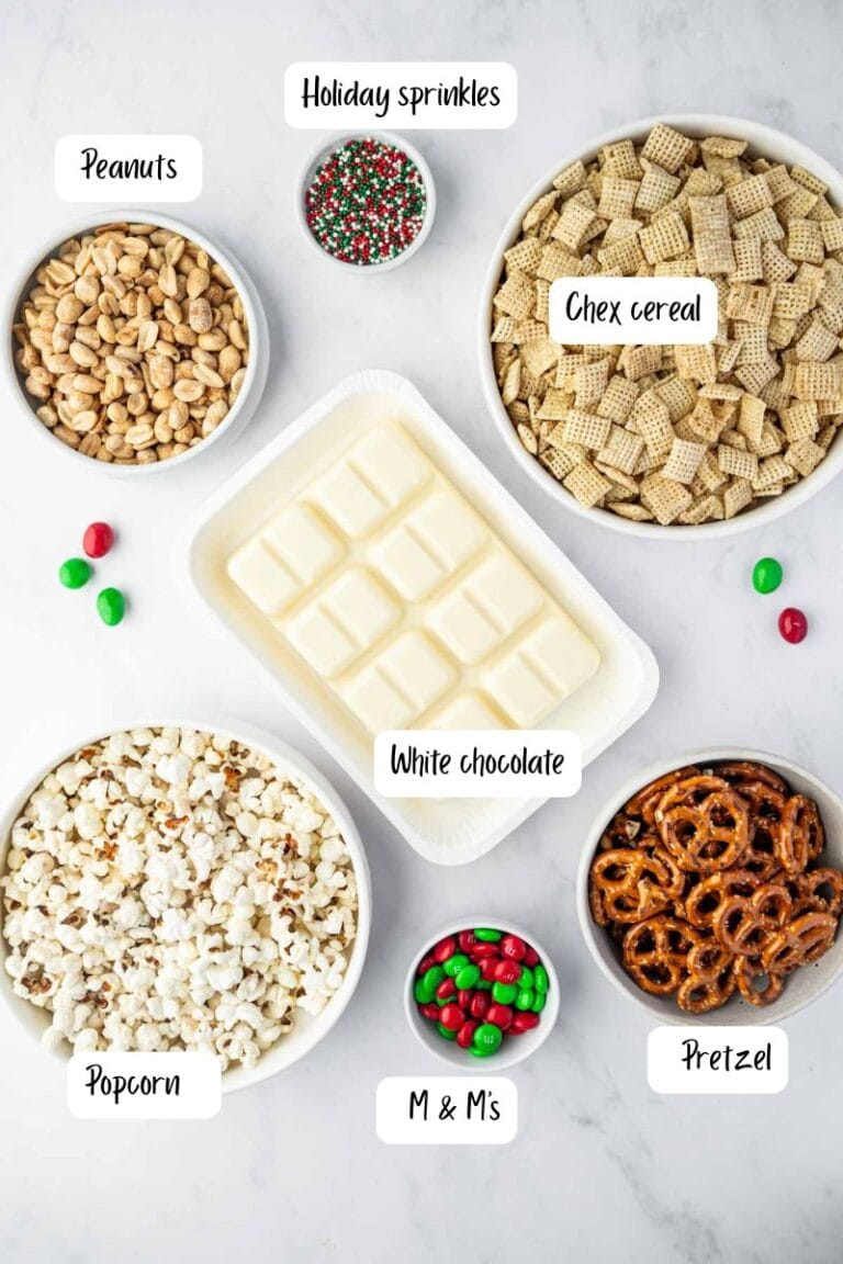 Christmas Crunch Recipe (Easy Holiday Snack Mix) - Food Exit Recipes