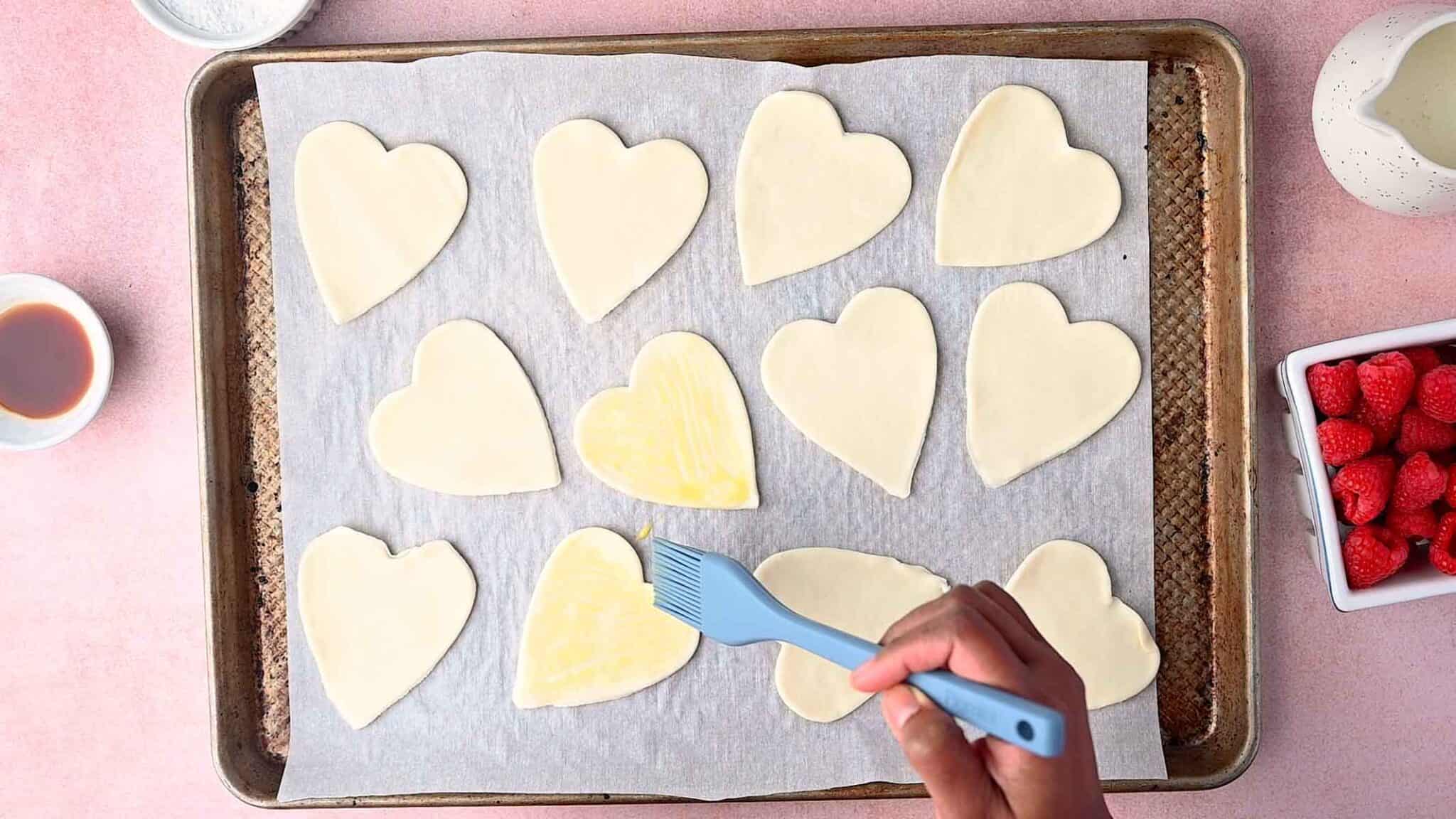 Puff Pastry Hearts with Raspberries (Valentine’s Day) - Food Exit Recipes